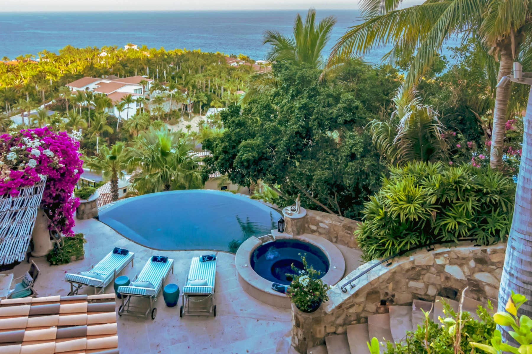 Villas Del Mar Casita 17 | Cabo’s Exclusive Oceanfront Villa